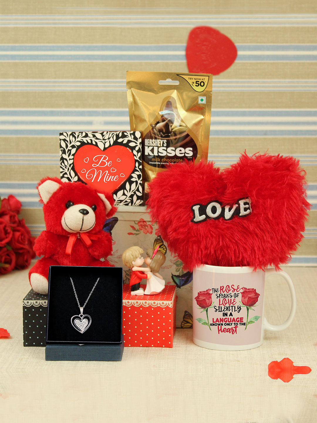 Buy | Set of 7 Valentine Gift Set | Tied Ribbons