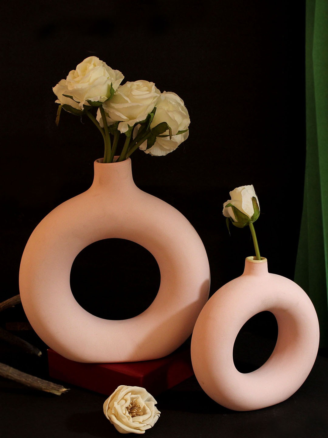 Buy | Pink 2 Pcs Donut Shaped Ceramic Flower Vases | Tied Ribbons