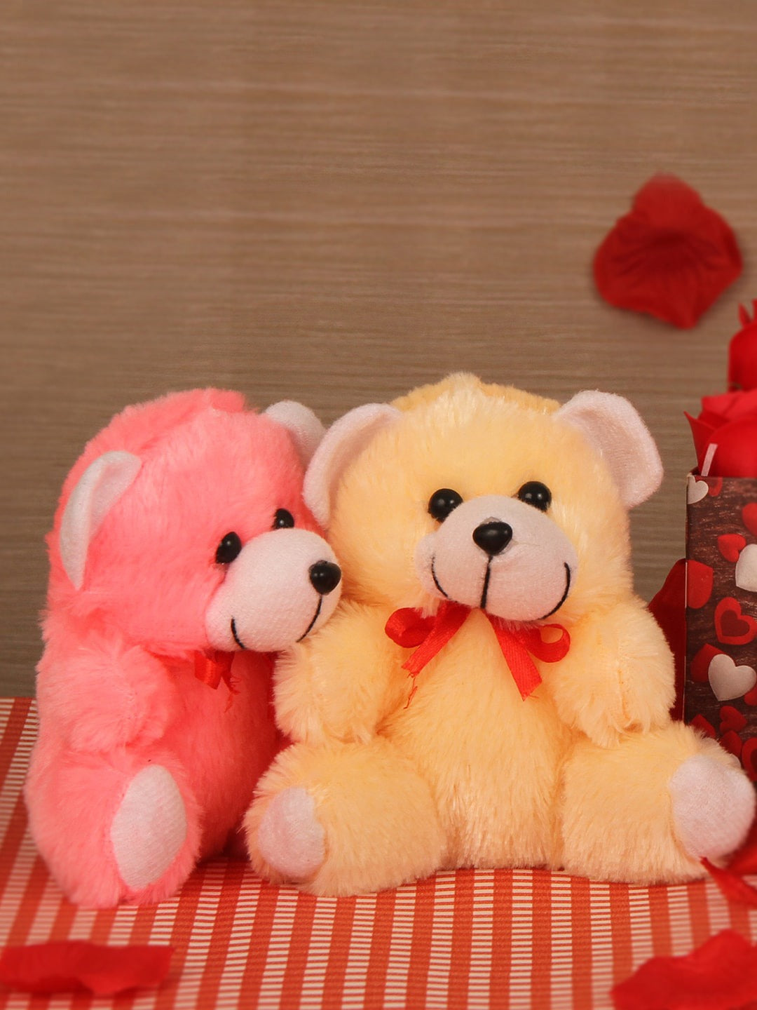Buy | Valentine Special Decorative Cycle with 2 Small Teddy | Tied Ribbons